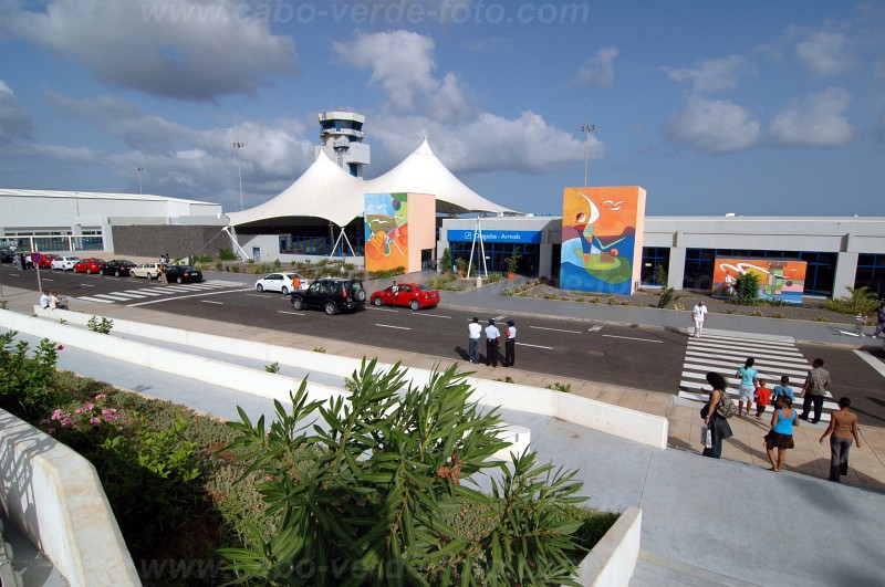 Bancada Municipal PAICV-Praia: TERMINAL VIP DO AEROPORTO INTERNACIONAL ...